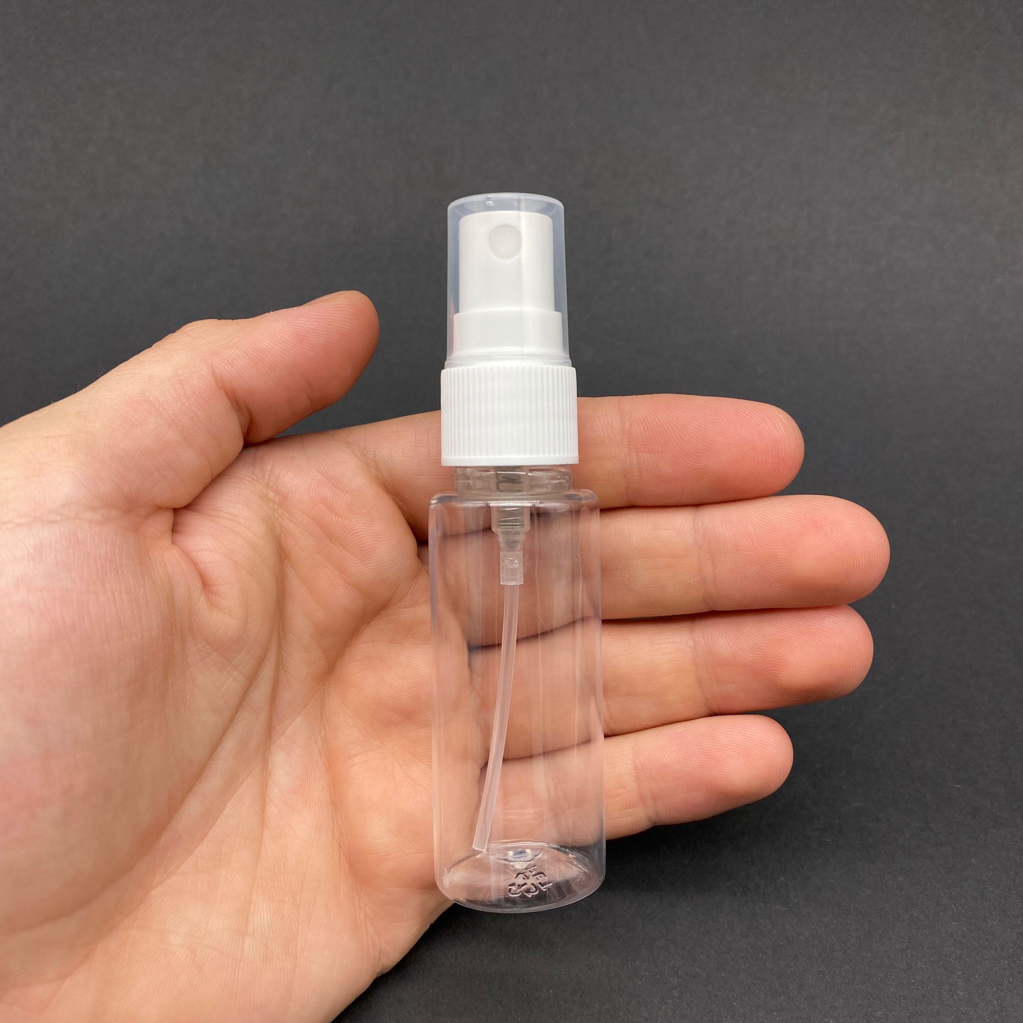 30-cc-plastik-sise-beyaz-spreyli-30-ml-spreyli-pet-sise-ud-4143